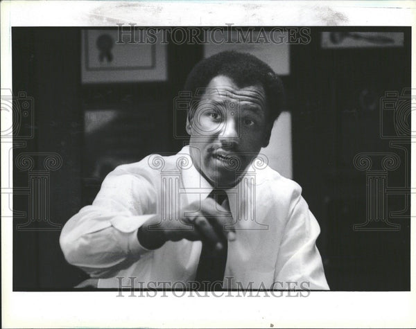Tom Barrow Detroit CPA Press Editorial 1989 Vintage Press Photo Print ...