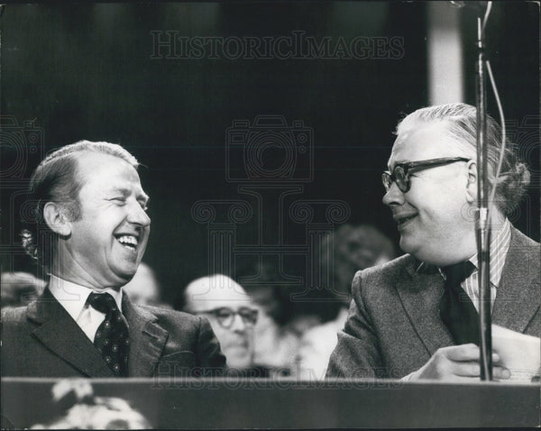 1973, Geoffrey Rippon (left) and Sir Alec Douglas Home - KSB05269 ...