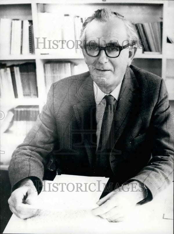 1972 Doctor R. Porter Oxford University Nobel Prize Medicine - Historic ...