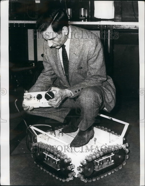 1970 Four track crawler tractor - Historic Images