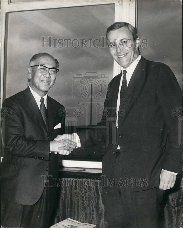 1969, Nai Pote Sarasin Deputy Prime Minister Thailand Wedgwood ...