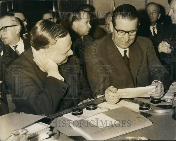1964 Press Photo Minister for Foreign Affairs, Herr G. Schroeder - KSB ...