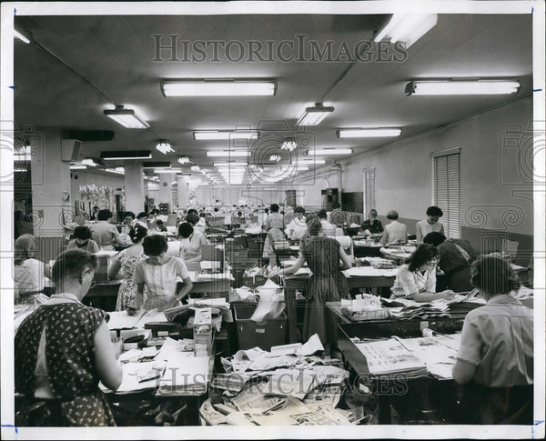 Luce Clippers Cut Out Marked Clips From Papers & Mount Them - Historic ...