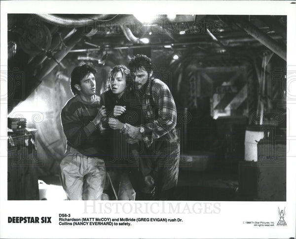 Deepstar Six Film Matt McCoy Greg Evigan Nancy Everhard Rushing 1988 ...