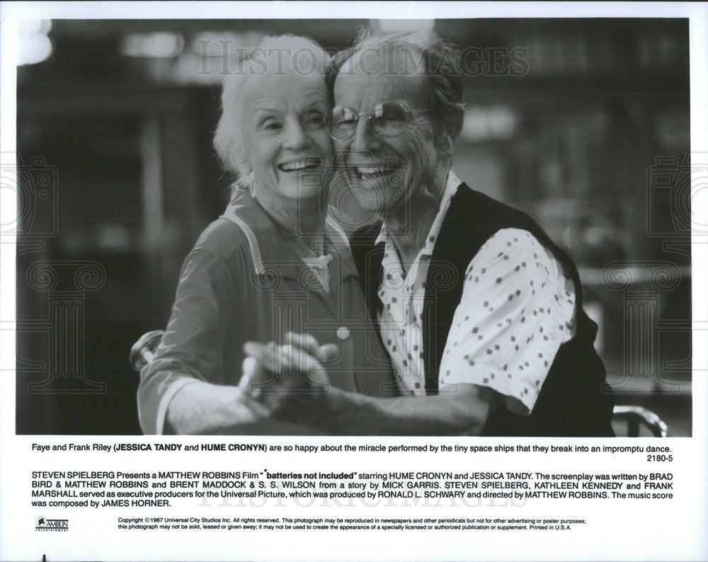 Jessica Tandy Actress Hume Cronyn Actor Batteries Not Included 1987 ...