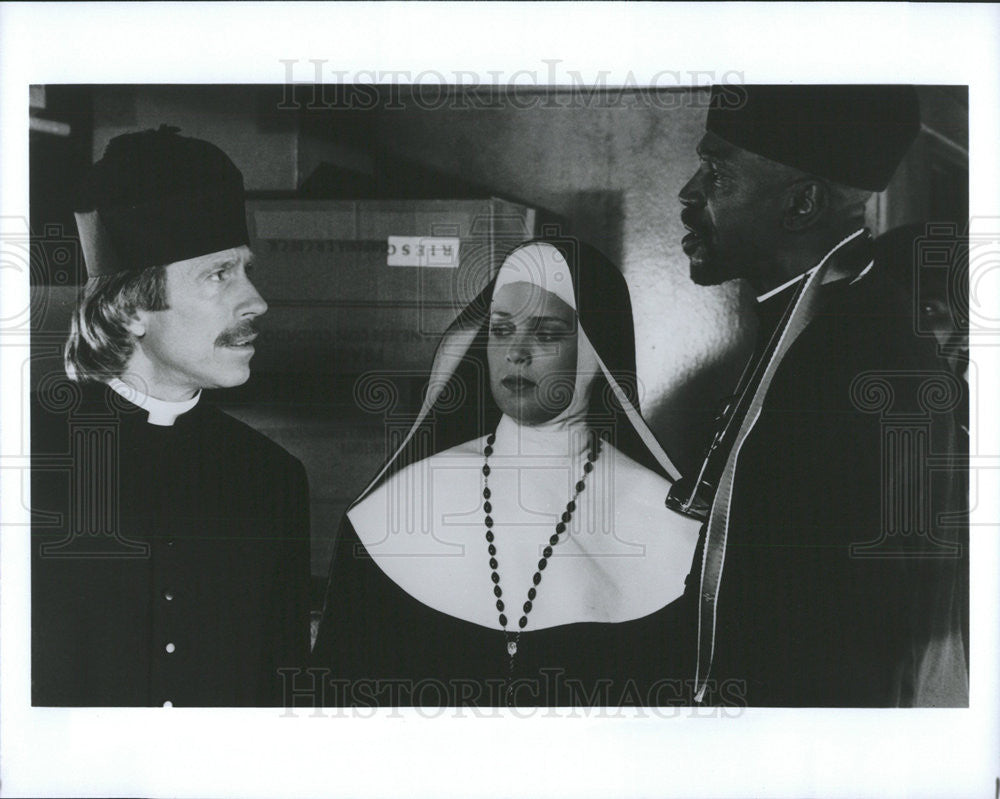 Chuck Norris Lou Gossett Melody Anderson In Firewalker 1986 vintage ...
