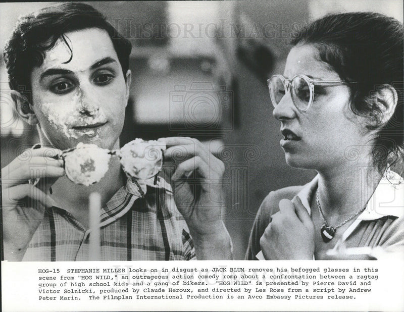 Stephanie Miller, Jack Blum in Hog Wild 1980 vintage promo photo print - Historic Images