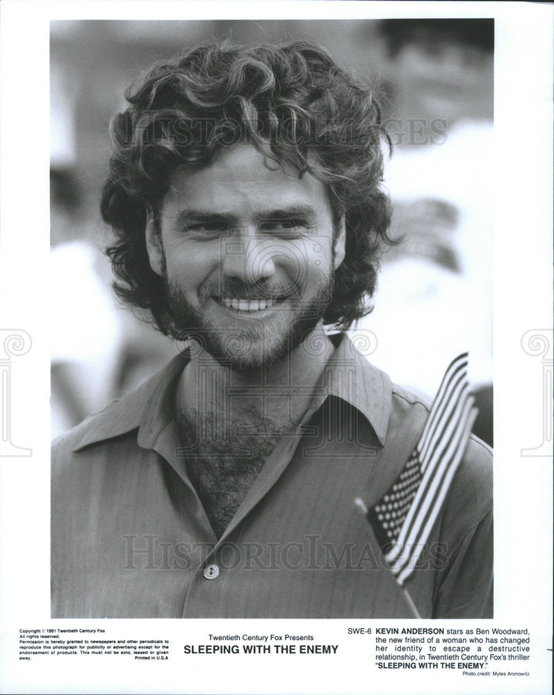 Kevin Anderson Actor Suspense Thriller Sleeping With Enemy 1991 vintage ...