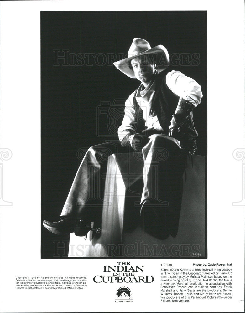 1995 Press Photo David Keith as Boone in "The Indian in the Cupboard ...