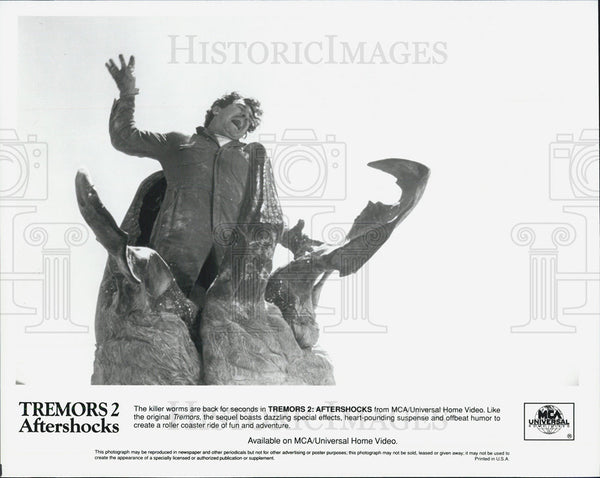 1996 Press Photo Killer Worms in Tremors II: Aftershocks - Historic Images