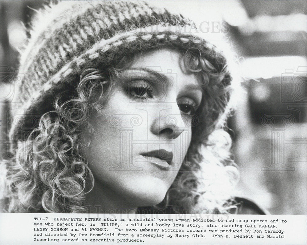 Bernadette Peters Actress Tulips Undated vintage promo photo print ...