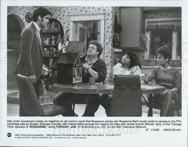 Roseanne Barr in Roseanne: 1988 vintage promo photo print - Historic Images