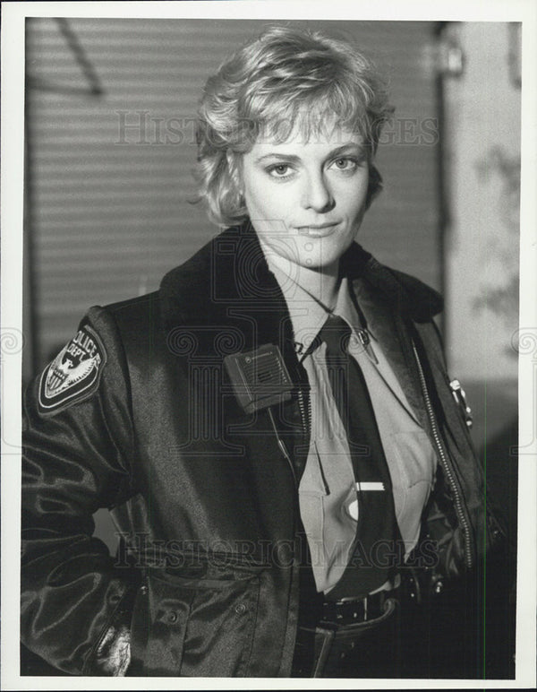 Lisa Blount in CBS Summer Playhouse-Off Duty 1988 vintage promo photo ...