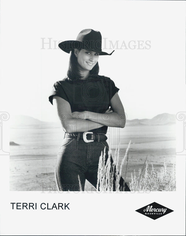 Country Singer Terri Clark Undated vintage promo photo print - Historic ...