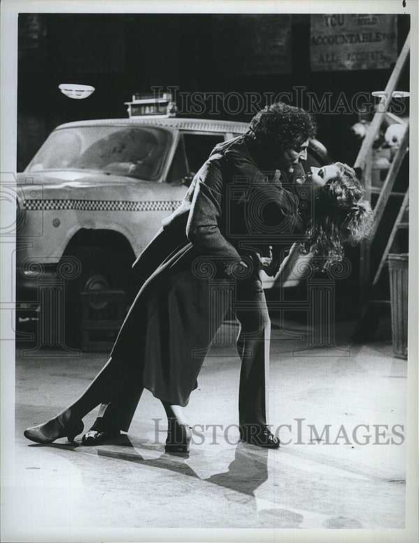 1982 Press Photo Television Show Taxi Mark Blankfield - Historic Images