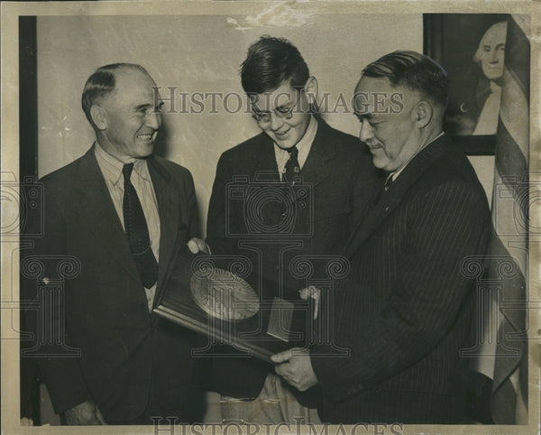 1941 Spelling Bee Louis Seventh Day School - RRR31853 - Historic Images