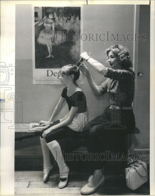 1984 Mom Julie Smith Combs Daughter Amy's m - Historic Images