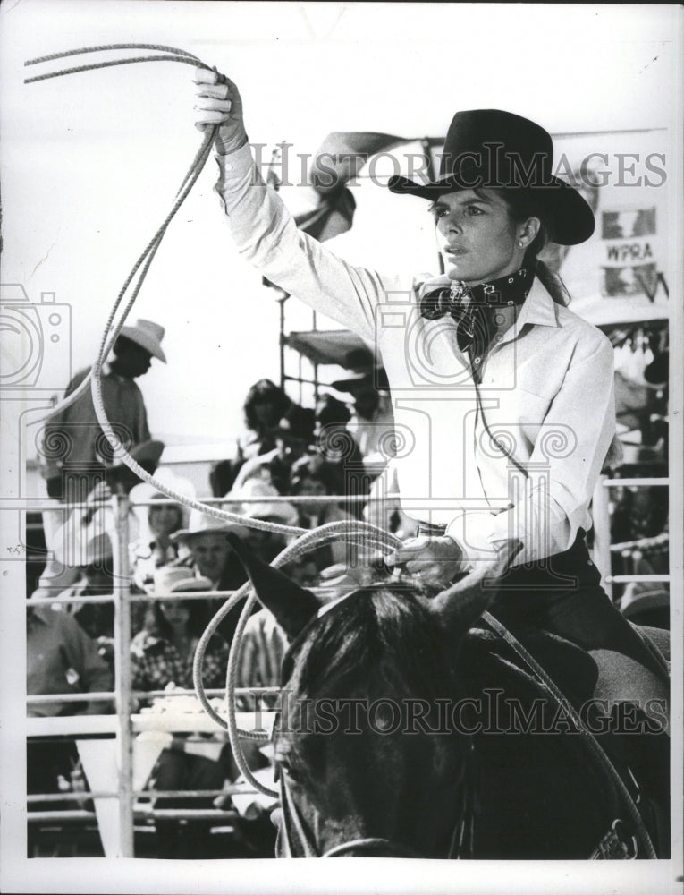 1980 Rodeo Girl Katharine Ross Horse Riding - Historic Images