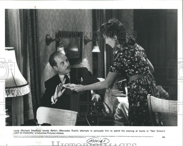 1993 Louie Bellas Neil Simon's Yonkers - Historic Images