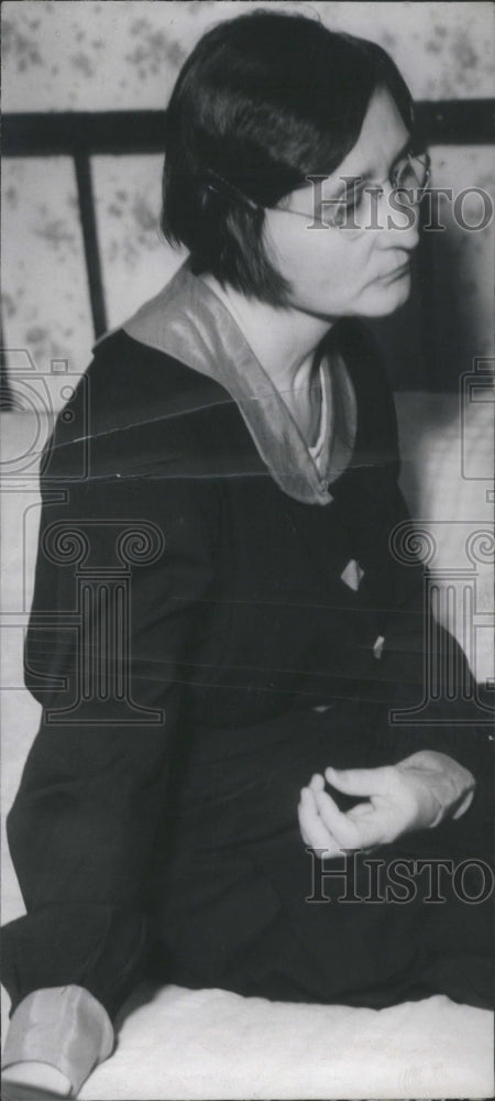 1935 Mrs. Ferrin Rowland Children Disappear - Historic Images