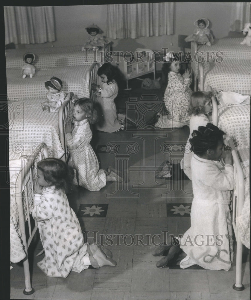 1957 St. Joseph Home for the Friendless - Historic Images