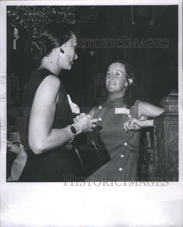 1970 Ms. Elliot Phillips Socialite - Historic Images