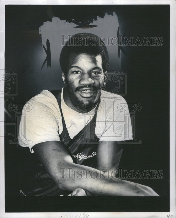 1972 Marshall Dill United States Track - Historic Images