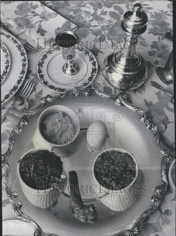 1975 Jewish Passover Seder Plate Setting - Historic Images