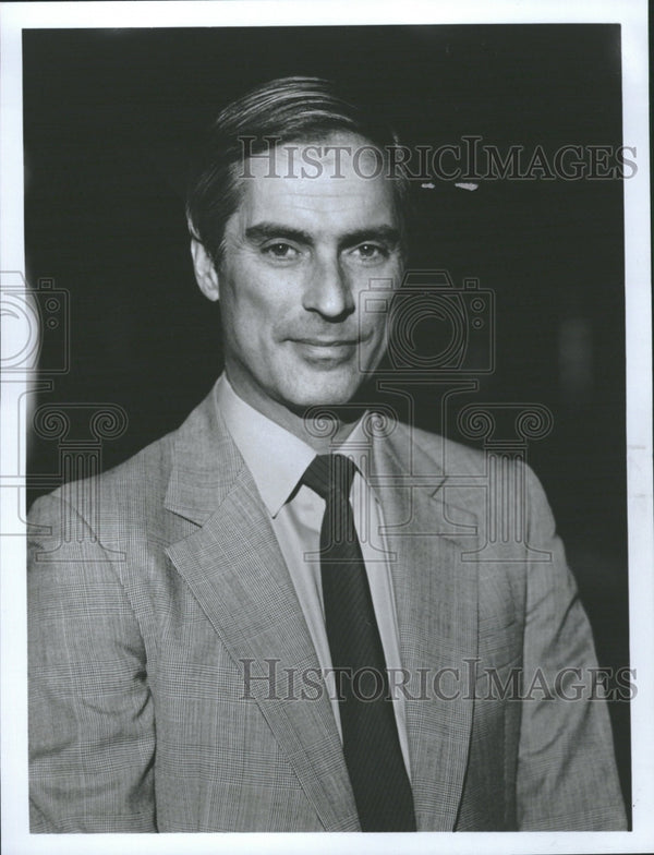 Bob Simon CBS News Correspondent - Historic Images