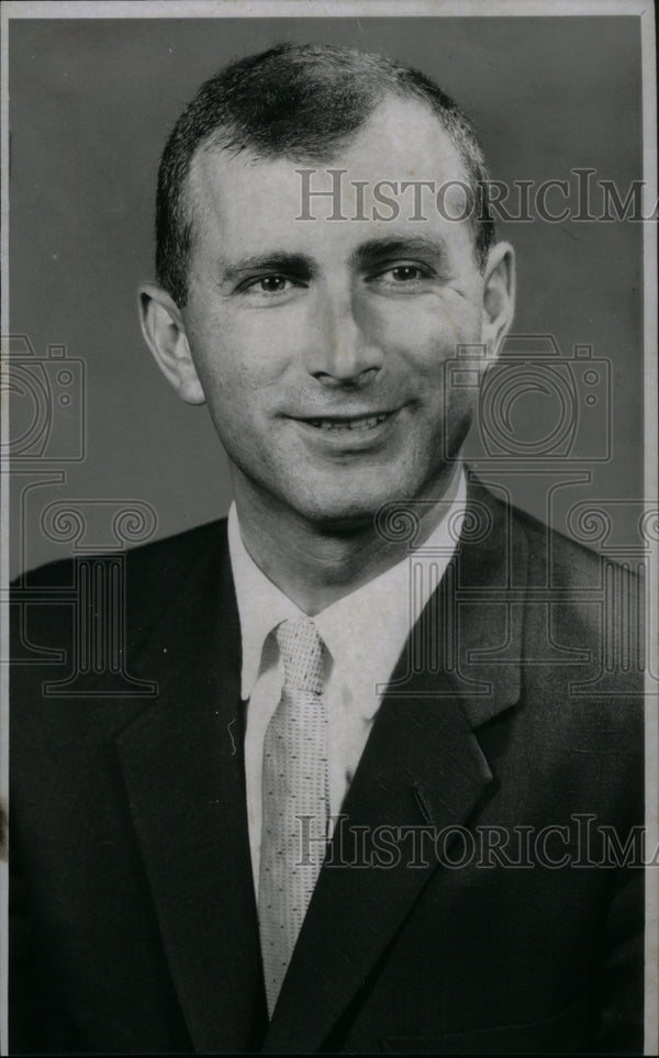 1958 Vincent Angelo committee testimony - Historic Images