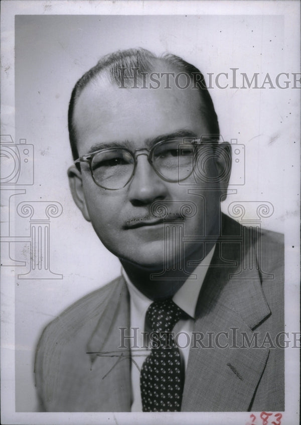 Undated Press Photo Chester Maxey Vice President Former Manager Office ...