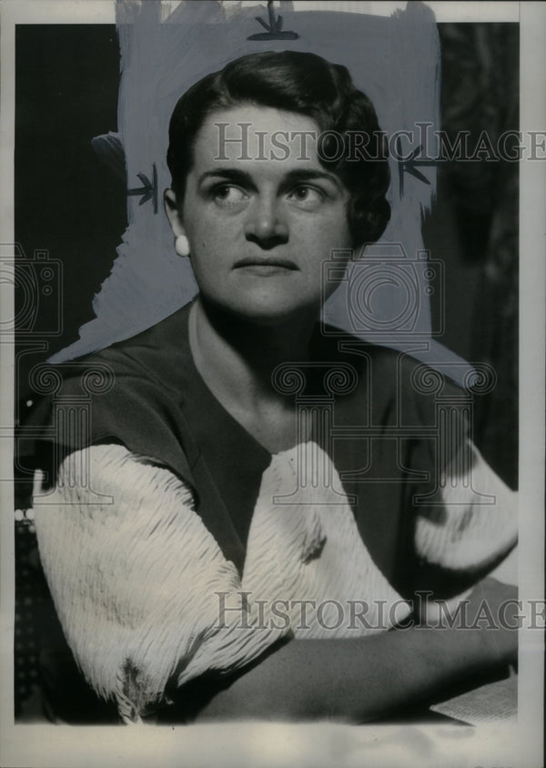 1933 Mrs TG Settle Equal Suffrage League - RRU34749 - Historic Images