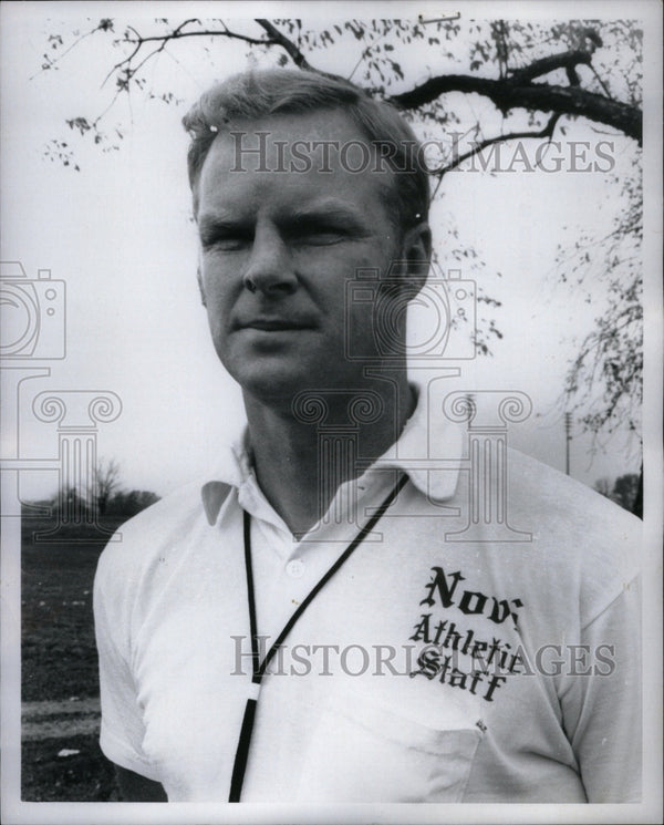 1971 Novi HS Football Coach John Osborne - Historic Images