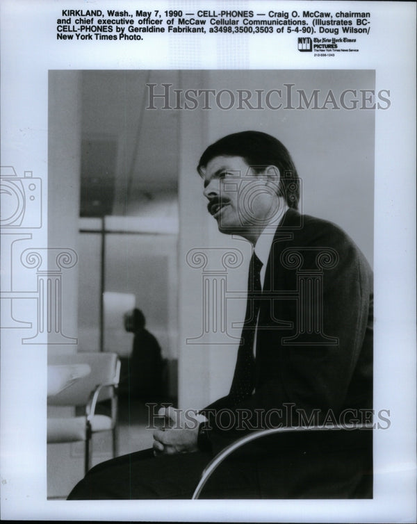 1994, Craig McCaw chief executive officer - RRU47347 - Historic Images