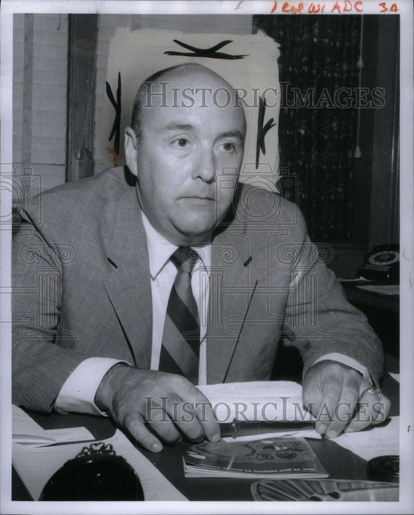 1969 Press Photo Robert Harkness Social services dept - RRU53343 ...