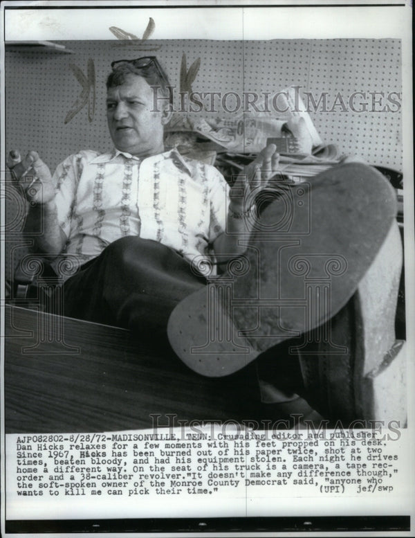 1975 Dan Hicks Editor Publisher - Historic Images