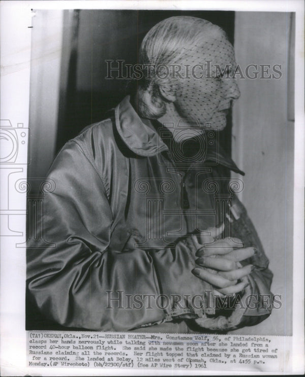 1961 Press Photo Constance Wolf 40 hour balloon flight - RRU75251 ...