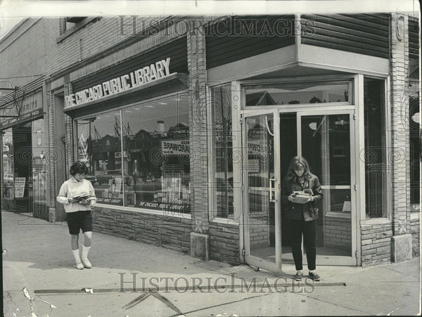 1965 Gage Park Branch Library Corner - Historic Images