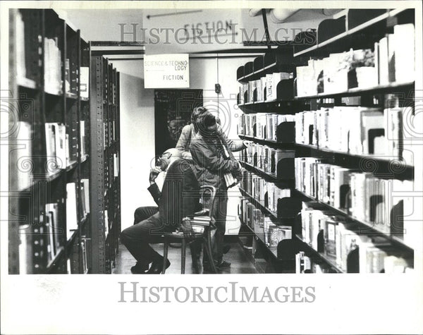 1982 Secondhand Prose Hild Regional Library - Historic Images