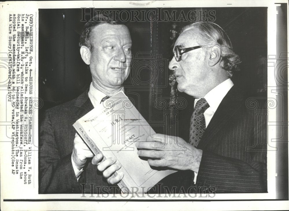 1972 Delaware Senator William Roth - Historic Images