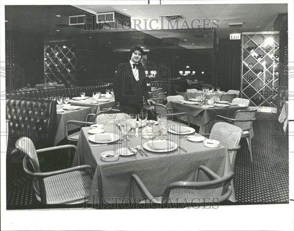 1977 Patrice Restaurant - Historic Images