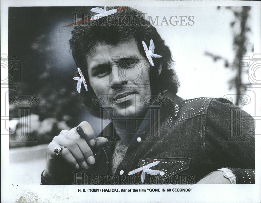 1976, H B Halicki American stunt driver - RRV90511 - Historic Images