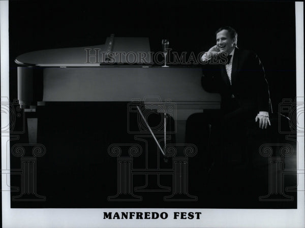 1991 Press Photo Manfredo Fest legally blind pianist - RRW06187 ...