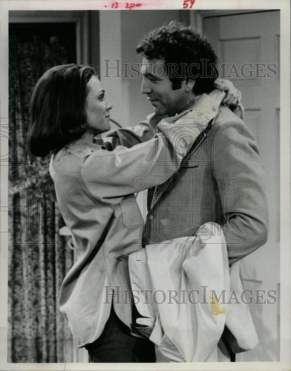 1974 Press Photo Rhoda Valerie Harper David Groh CBS TV - RRW17045 ...