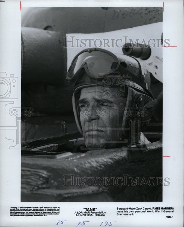 1984 Press Photo James Garner Tank Movie - RRW25119 - Historic Images
