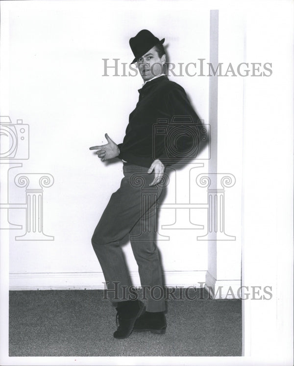 1964 Press Photo Swen Swenson Broadway Actor & Dancer - RRW28089 ...