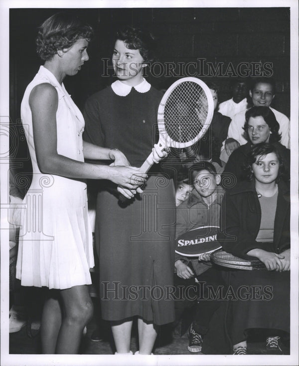1956 Press Photo Barbara Cosiness Tennis Clinic Dorris - RRW31877 ...