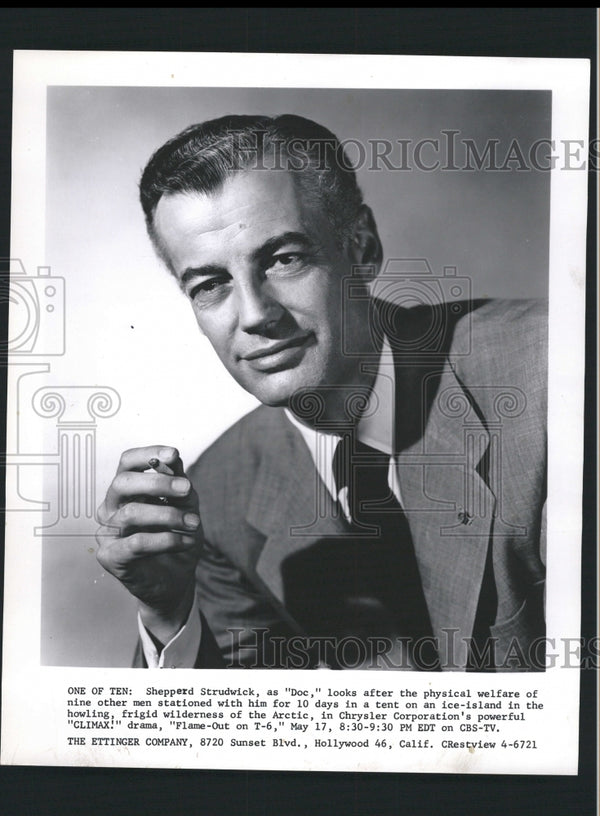 1956 Press Photo Shepperd Strudwick Actor - RRW32703 - Historic Images