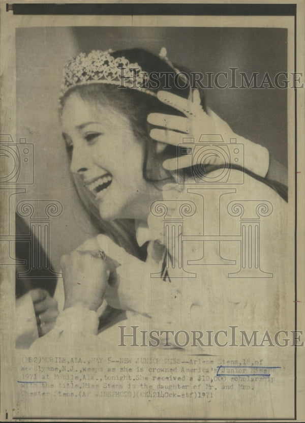 1971 Press Photo America's Junior Miss 1971 Pageant - RRW43419 ...