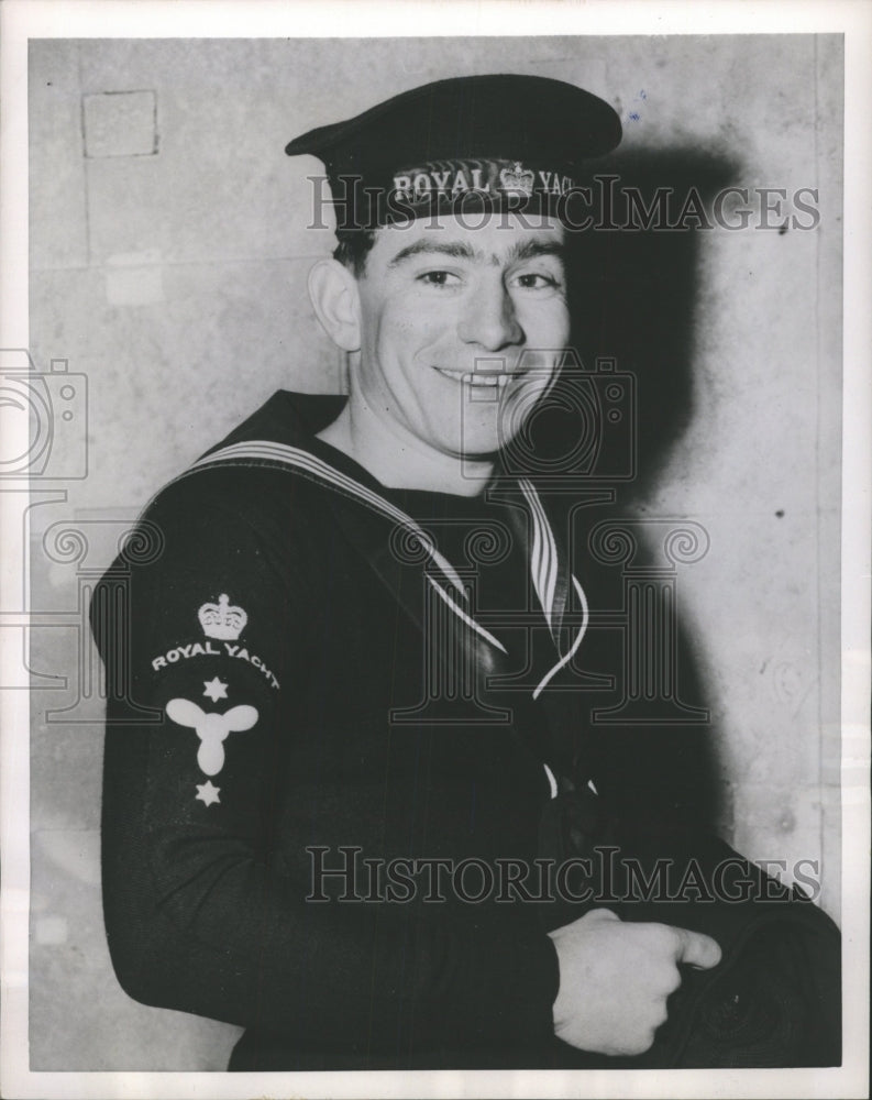 1954 Press Photo William Pemberton Action London YACHT - RRW44759 ...